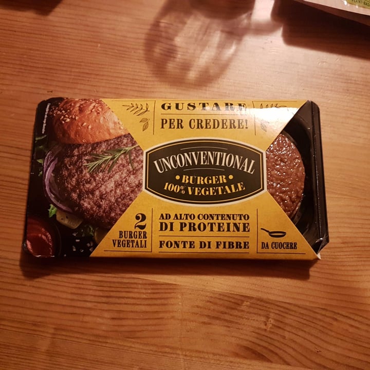 Unconventional Burger Vegetale Classico - Classic Burger Review | abillion