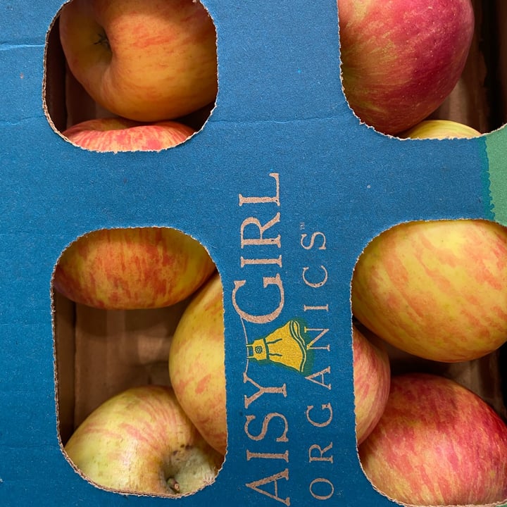Daisy Girl Organics organic apples Review | abillion