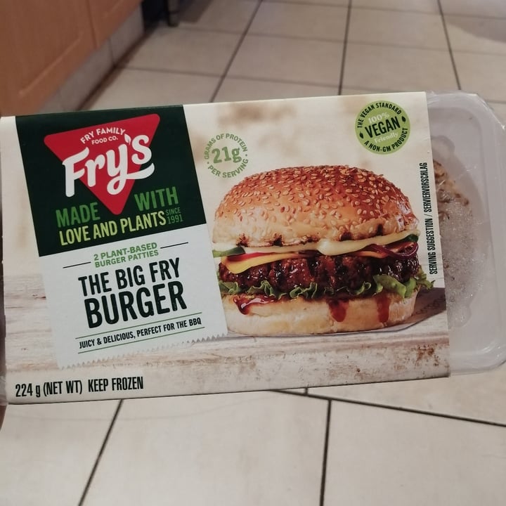 Fry's Family Food Co The Big Fry Burger Review | abillion
