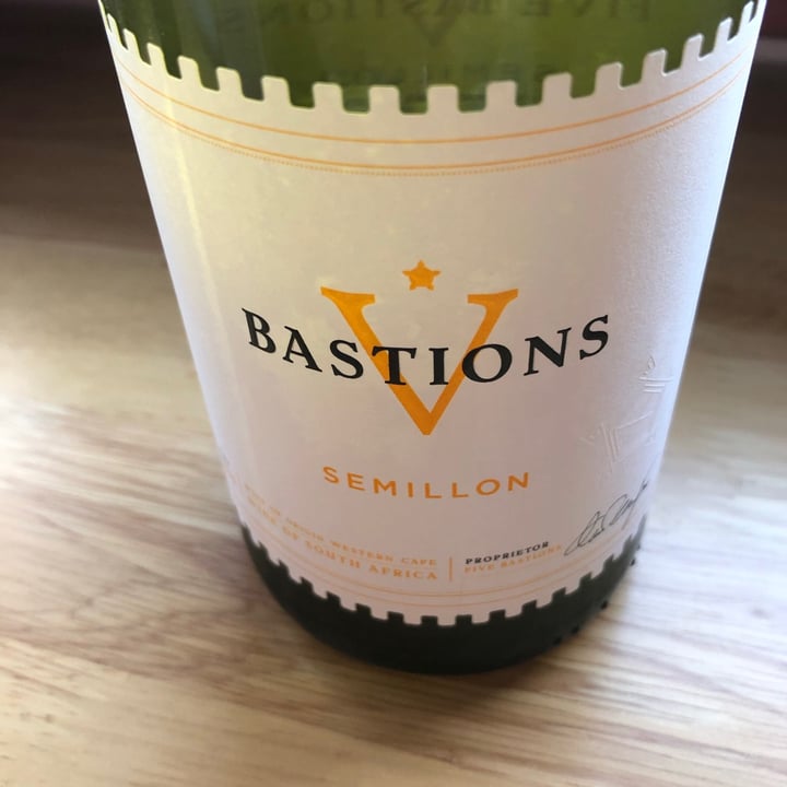 Virgin Wines Five Bastions - Semillon Review | abillion