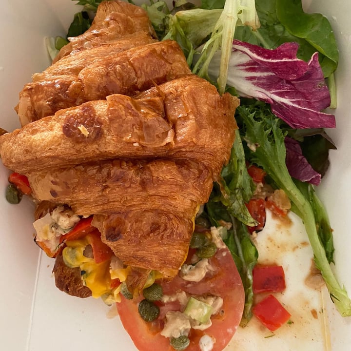 Privé Tiong Bahru Bukit Merah, Singapore “Tuna” melt croissant Review ...