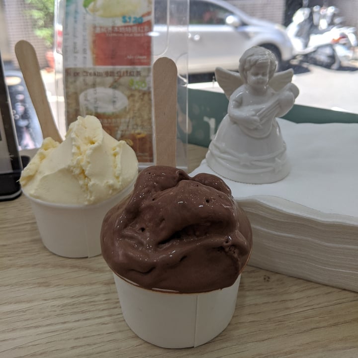 Nice Cream Taiwan Pineapple gelato Review | abillion