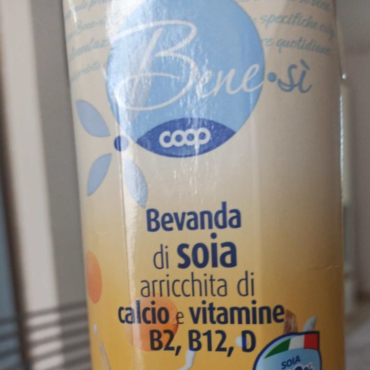 Bene.Si coop Bevanda alla soia arricchita di calcio e vitamine B2, B12 ...