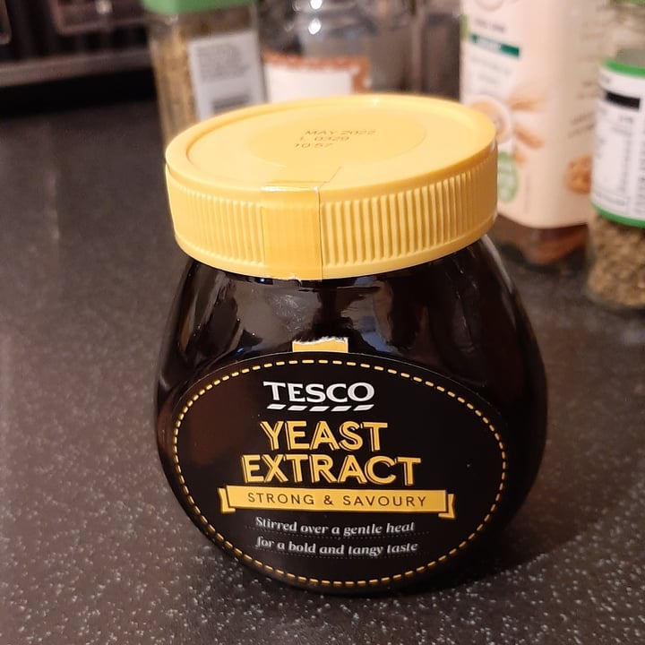 Tesco Yeast extract Review | abillion