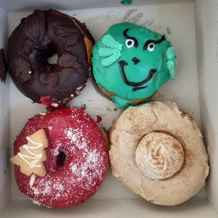 Grumpy & Runt | Little Deli & Donuts South Africa Grinch custard donut ...