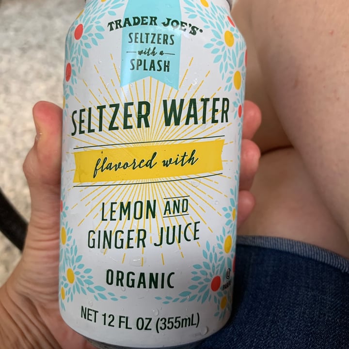 Trader Joe's Lemon and Ginger Seltzer water Reviews | abillion