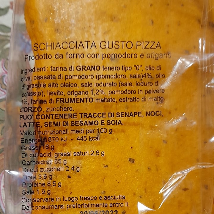 Mago Merlini Schiacciata Gusto Pizza Review | abillion