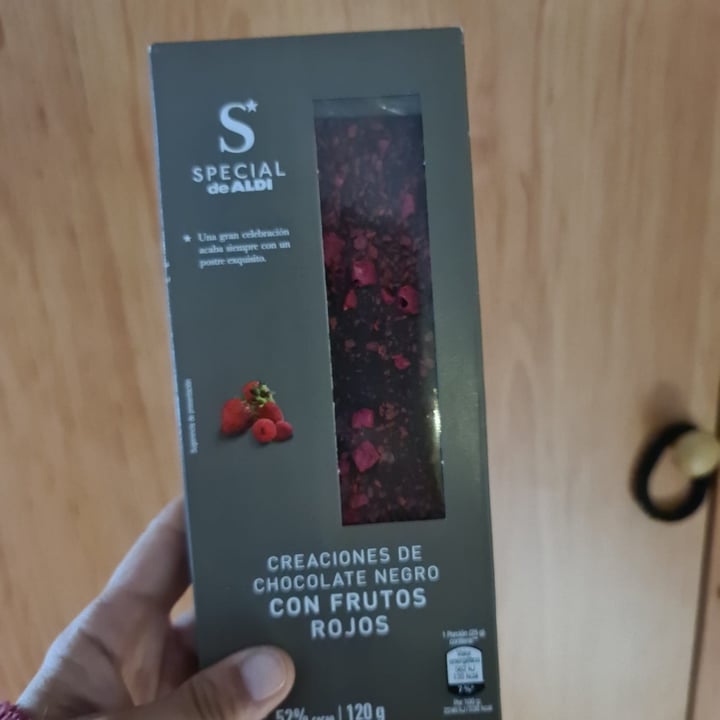 ALDI Creaciones de chocolate negro con frutos rojos Review | abillion