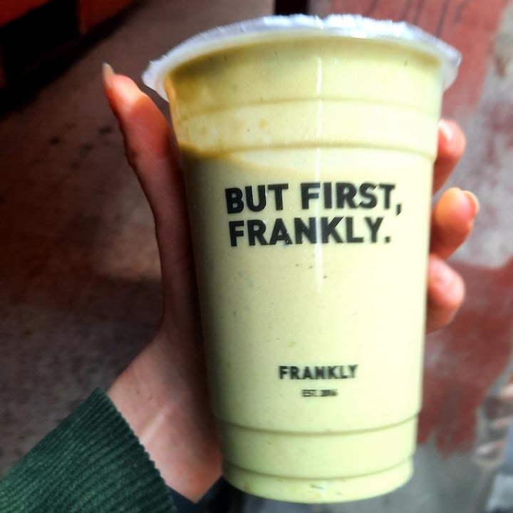 Frankly Bubble Tea & Coffee Bologna, Italy Avocado Matcha Shake Review ...