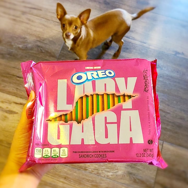 Mondelēz International Original Oreo Vanilla Flavour Lady Gaga Review ...