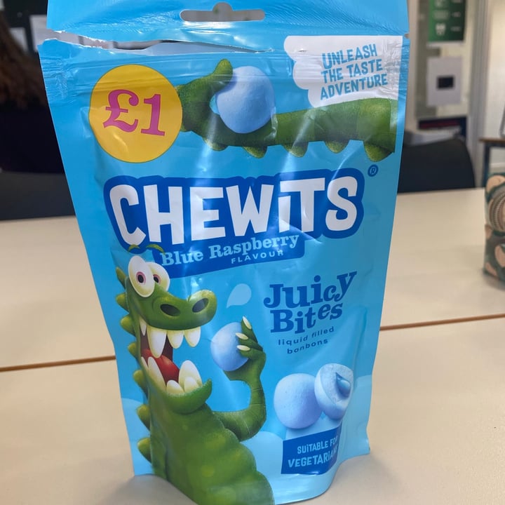 Chewits Blue Raspberry Juicy Bonbon bites Review | abillion