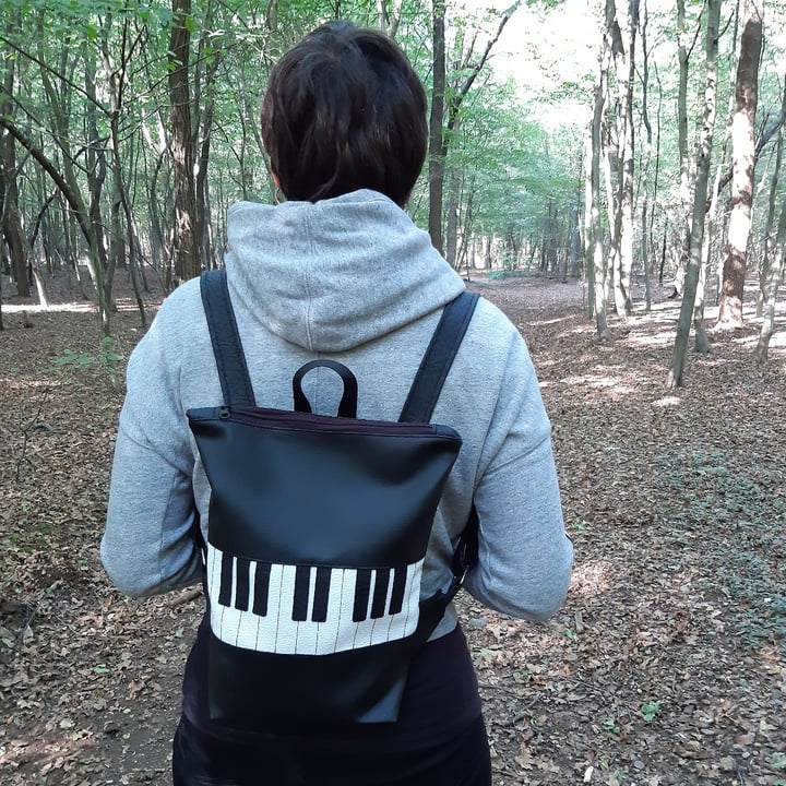Bysolbags Piano Backpack Review | abillion