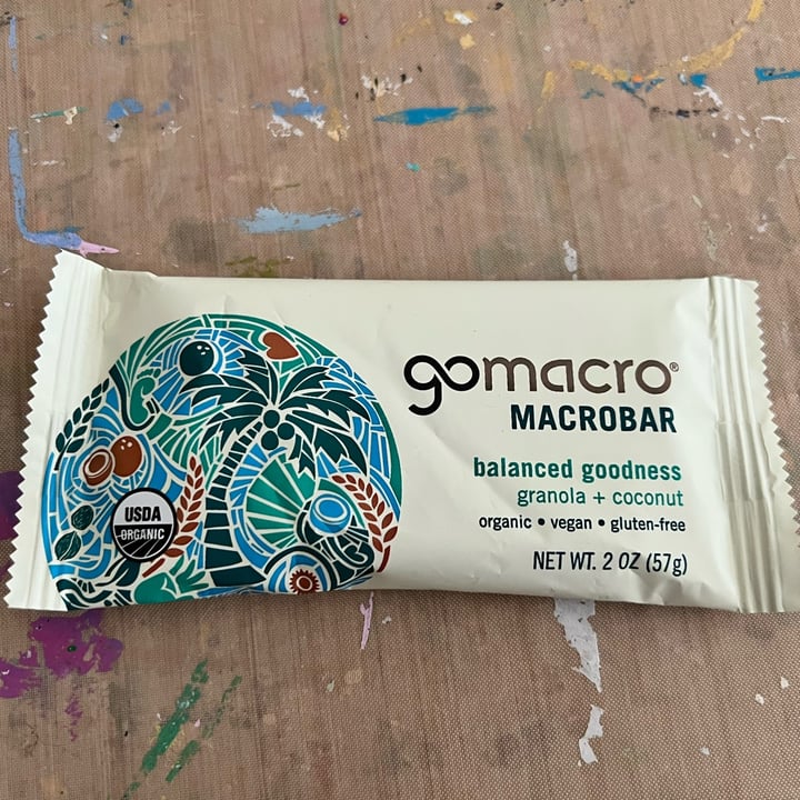 GoMacro Balanced Goodness - Granola + Coconut Review | abillion