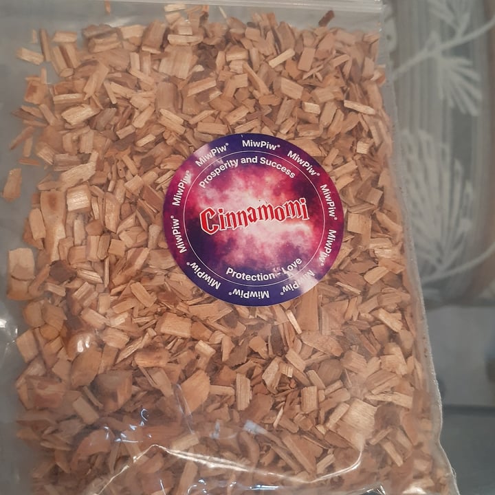 Miw Piw Cinnamomi Review | abillion