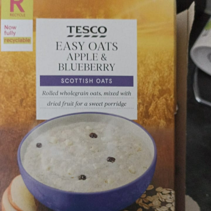 Tesco Easy oats Apple & blueberry Review | abillion
