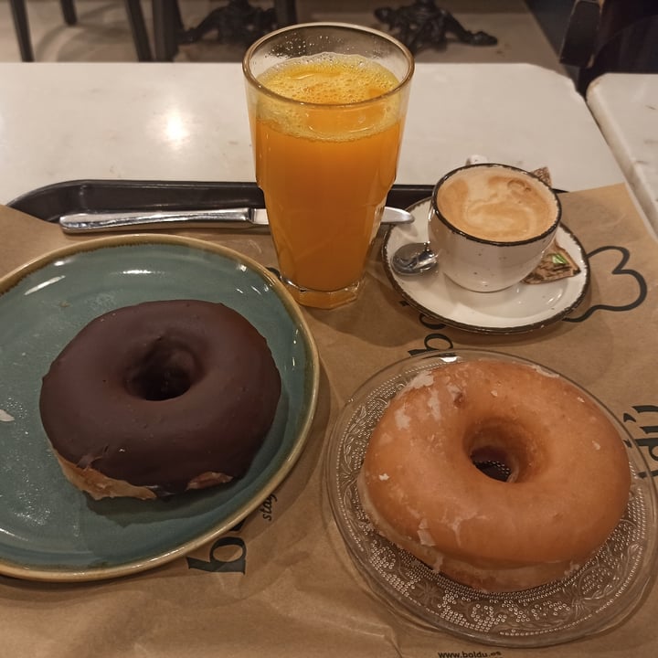 Boldú rosselló Barcelona, Spain Donut Review | abillion
