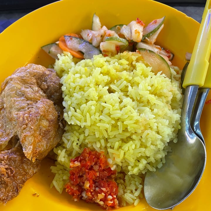 kwan inn vegetarian Outram, Singapore Chicken rice Review | abillion