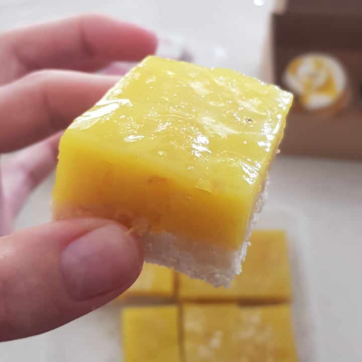 Yum Baker Lemon squares Review | abillion