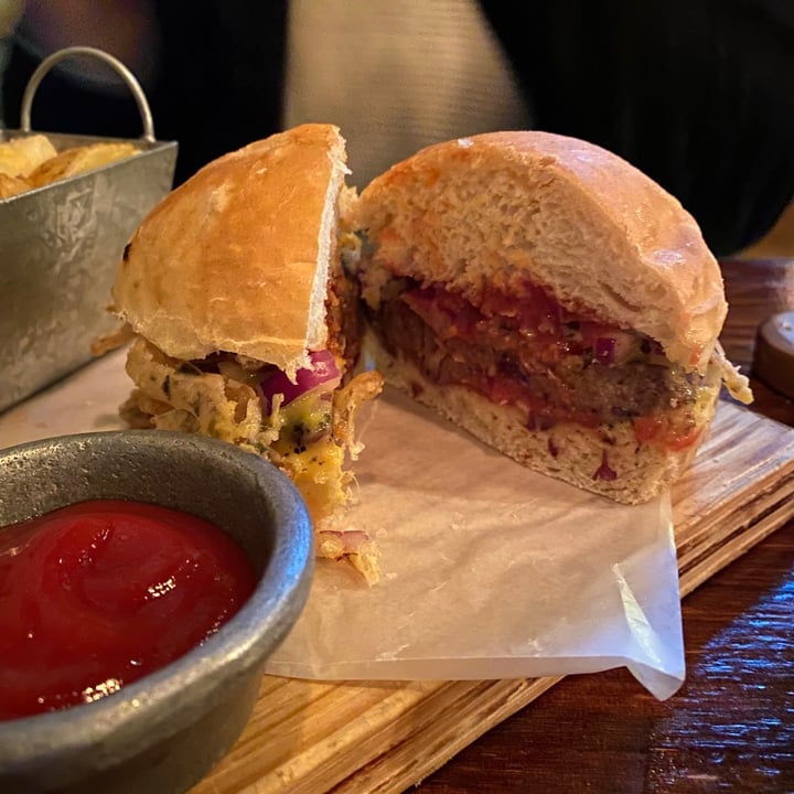 Red Frog Beer House Villa Ballester, Argentina Hamburguesa Lentil ...