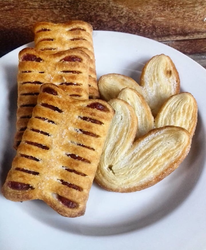 Monde Genji Pie Strawberry & Original Review | abillion