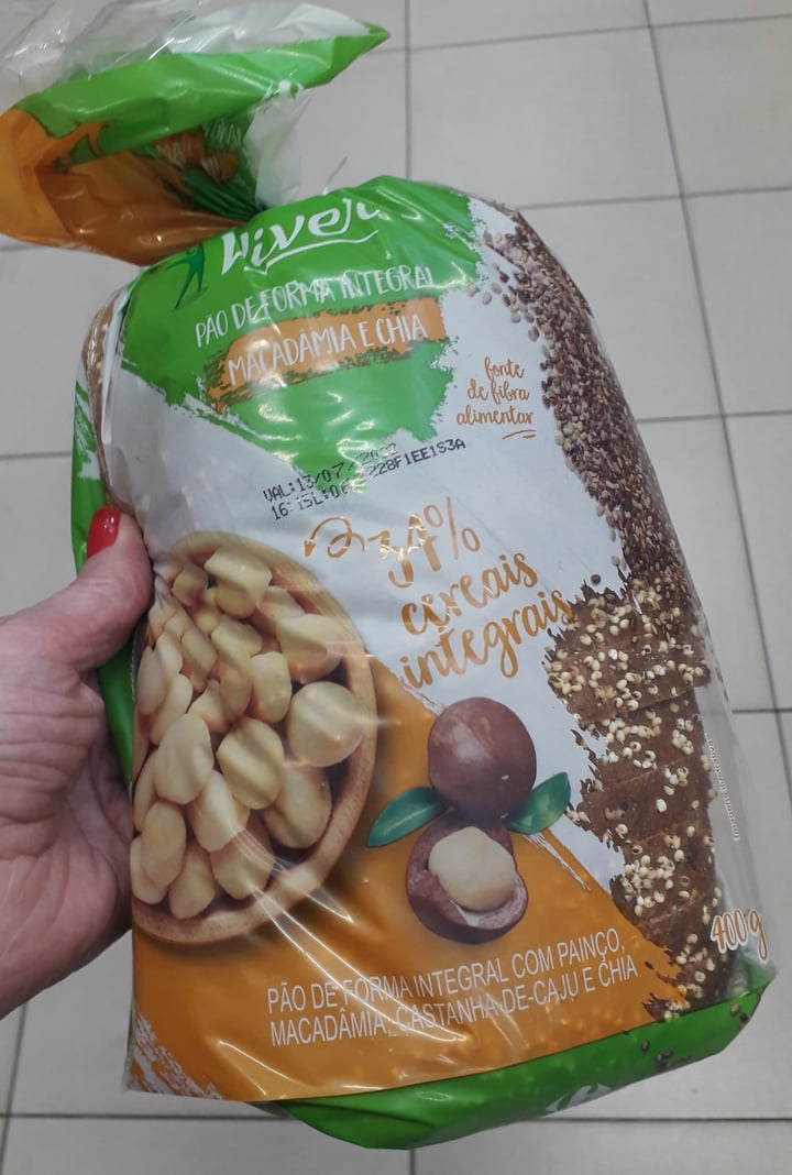 Viver Pão de Forma Integral com Macadâmia e Chia Review | abillion