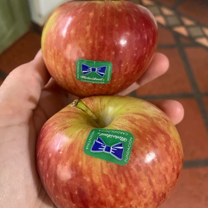 Moño Azul Manzanas rojas Review | abillion