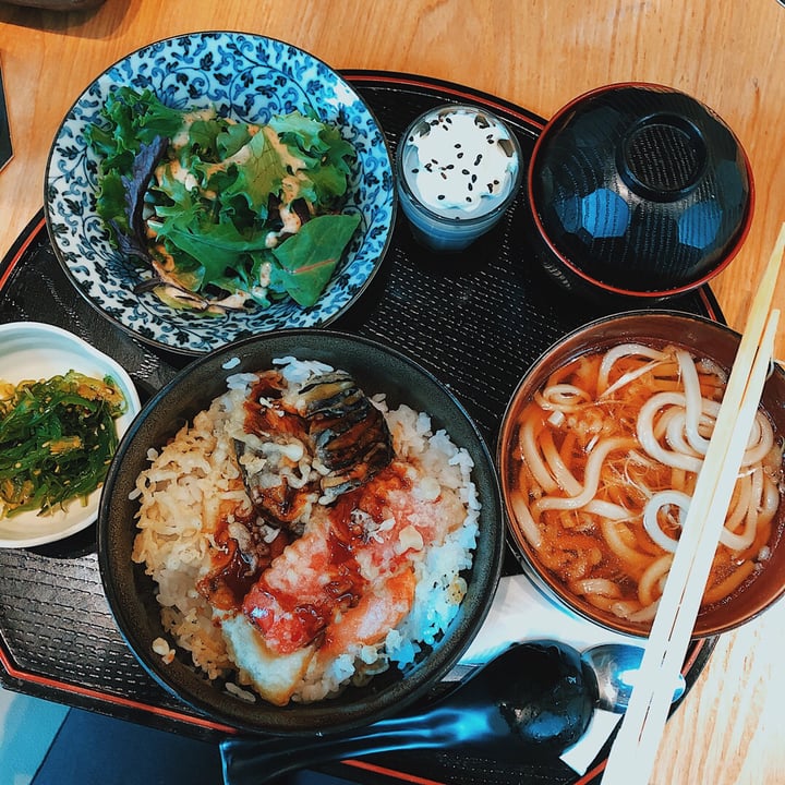 En Sakaba @ Capital Tower Downtown Core, Singapore Veggie Tendon with ...