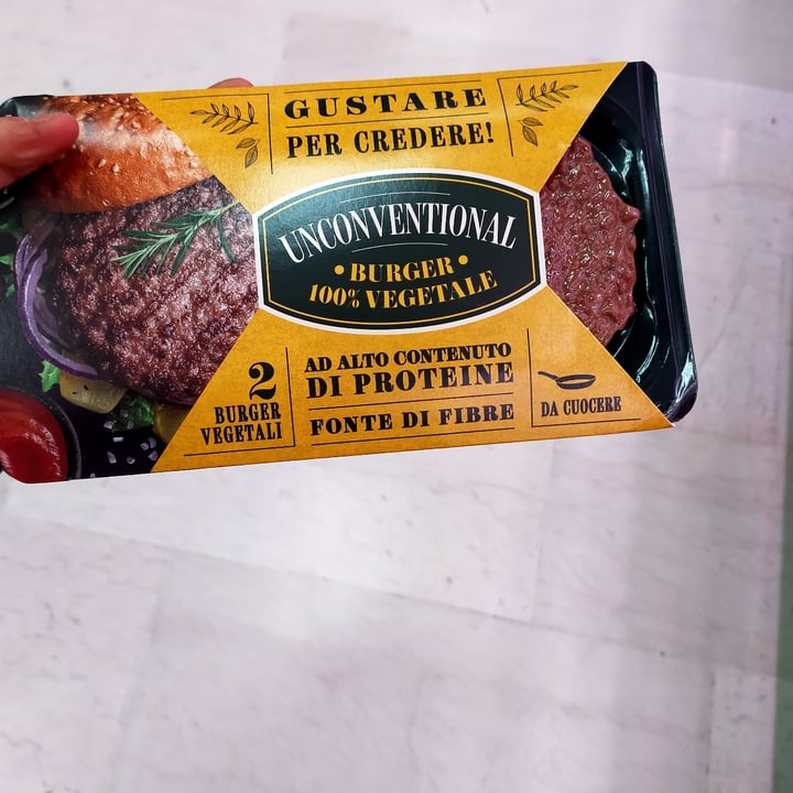 Unconventional Burger Vegetale Classico - Classic Burger Review | abillion
