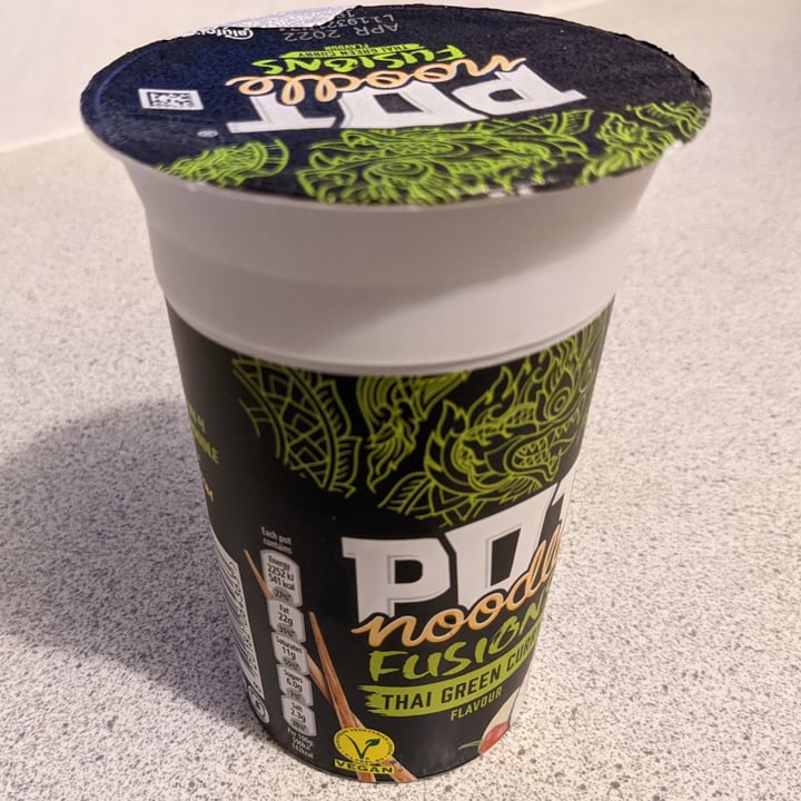 Pot Noodle Thai Green Curry Review | abillion