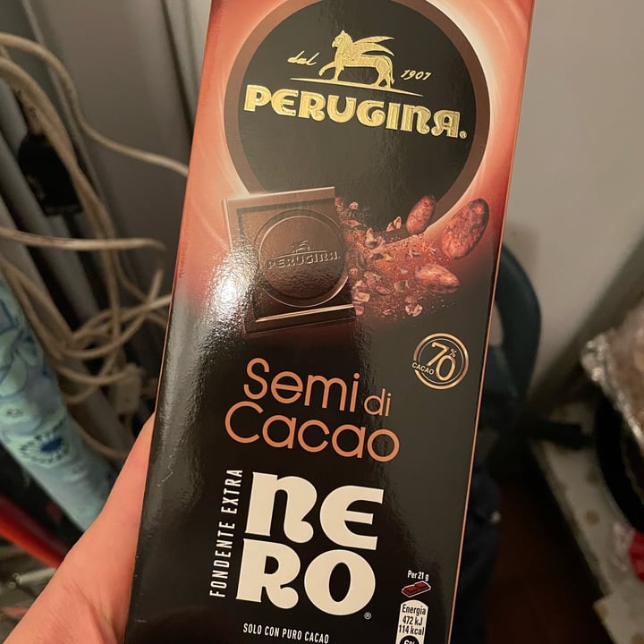 Perugina Cioccolato Fondente con semi di cacao Review | abillion