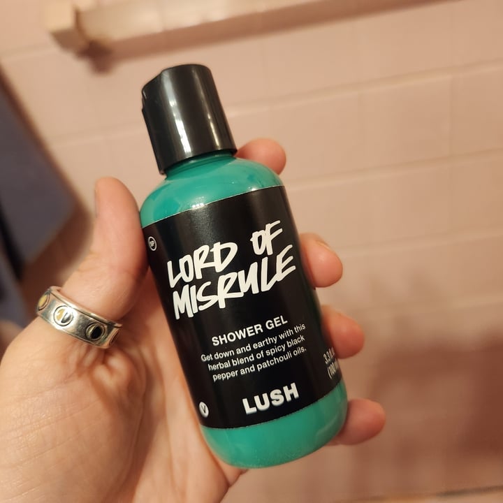 LUSH Fresh Handmade Cosmetics Lord of Misrule Shower Gel Review | abillion