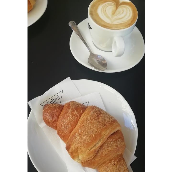 Caffe della Penna Perugia, Italy Cornetto con marmellata di ribes ...