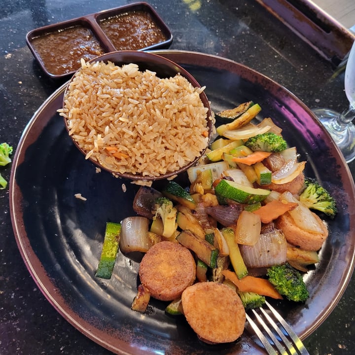 Sakura Teppanyaki & Sushi Lake View East, Chicago, United States ...