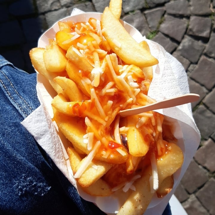 Bi-Bu vegan Mobil Streetfood - Trailer Bonn, Germany Sweet-chili-cheese ...