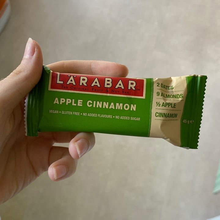 Larabar Apple & Cinnamon bar Review | abillion