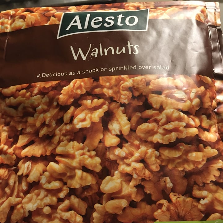 Alesto Walnuts Review | abillion