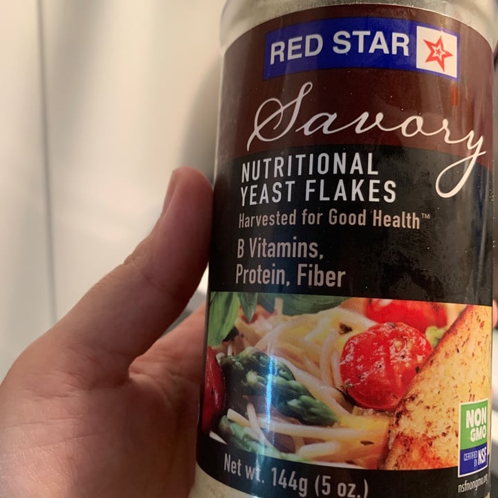 Red Star Nutritional Yeast Flakes Savoury Review | abillion