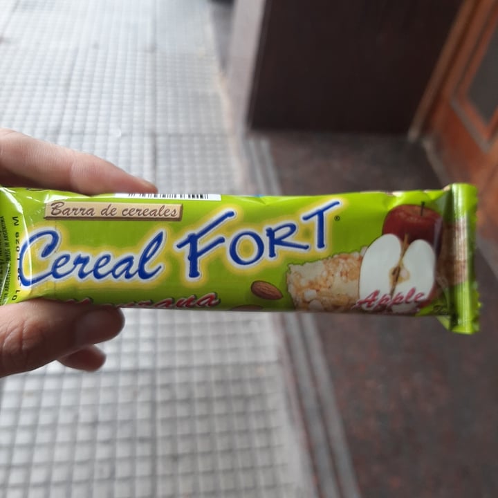 Fel fort Barra De Cereal Con manzanas Y Almendras Review | abillion