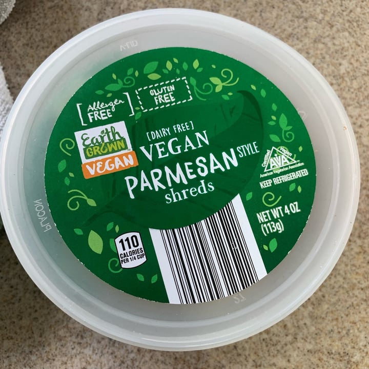 earth grown vegan Parmesan Shreds Review | abillion