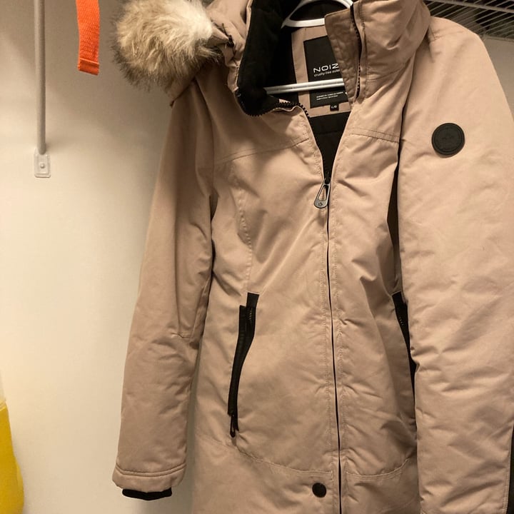 Noize Noize Parka Review | abillion