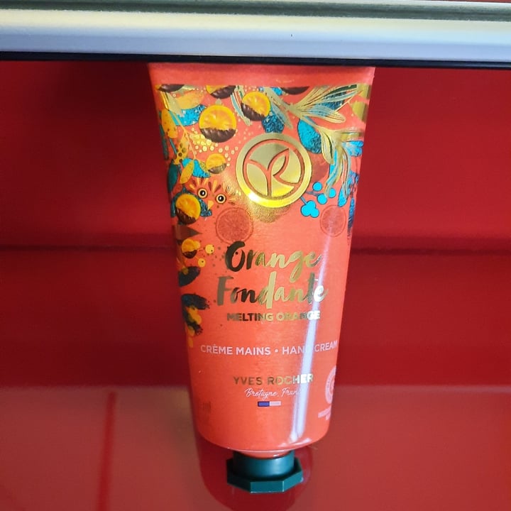 Yves rocher Orange Fondante Hand Cream Review | abillion