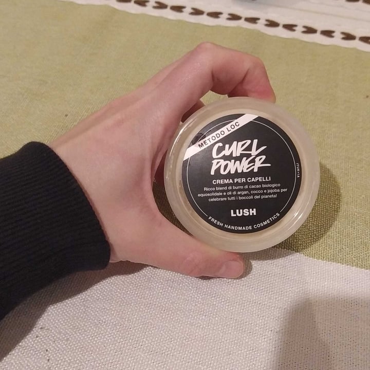 LUSH Fresh Handmade Cosmetics Curl power Review | abillion