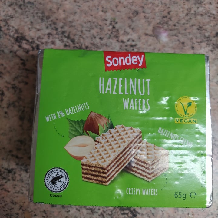 Sondey Hazelnut wafers Review | abillion