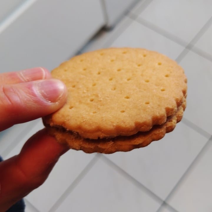 Veganz Doppelkeks Lemon Cake Style Review | abillion