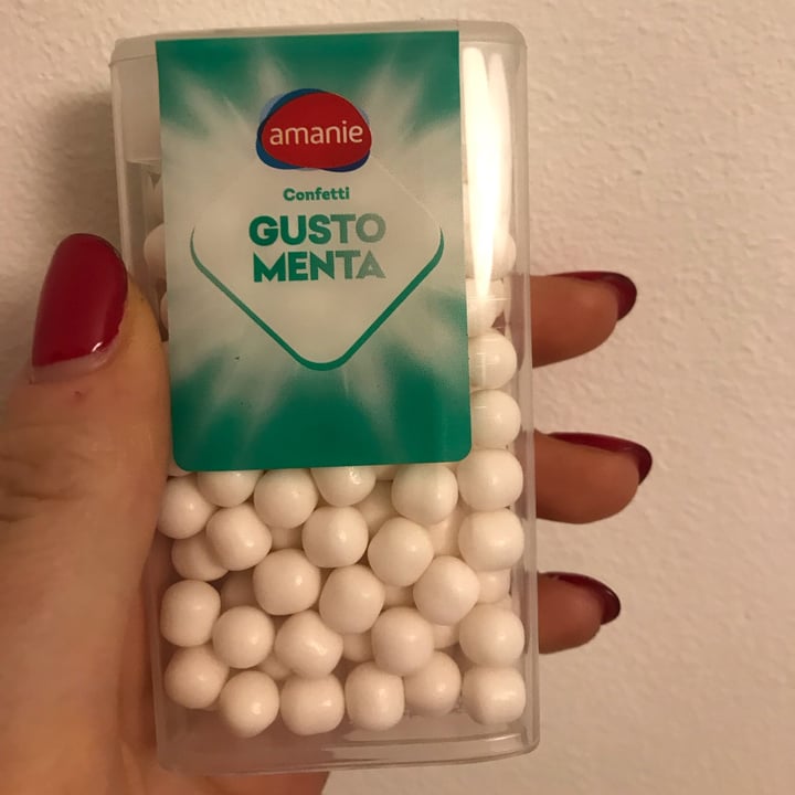 amanie Confetti gusto menta Review | abillion