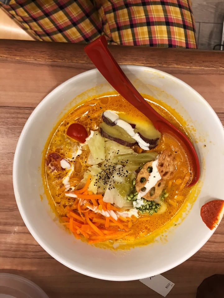 Soranoiro NIPPON Chiyoda-ku, Japan Vegan ramen Review | abillion