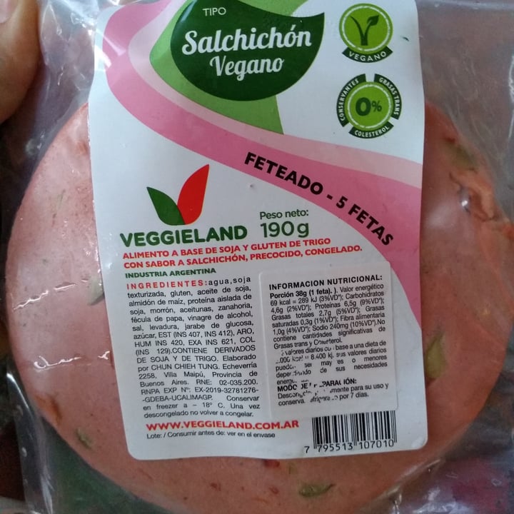 Veggieland Salchichon Vegano Review | abillion