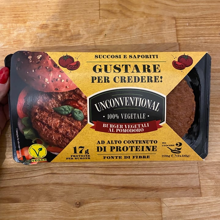 Unconventional Burger Vegetale Al Pomodoro - Tomato Burger Review ...