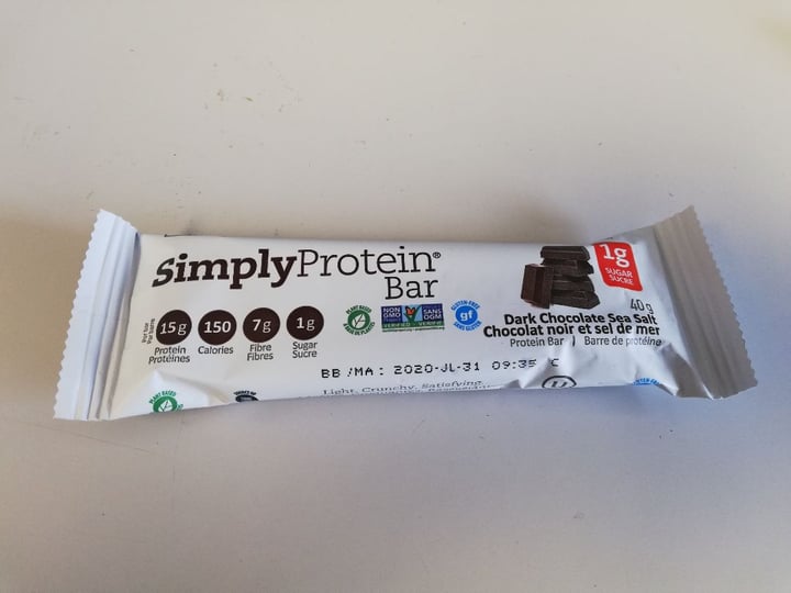 Wellness Foods Inc Simply Protein Bar Dark Chocolate Sea Salt Review ...
