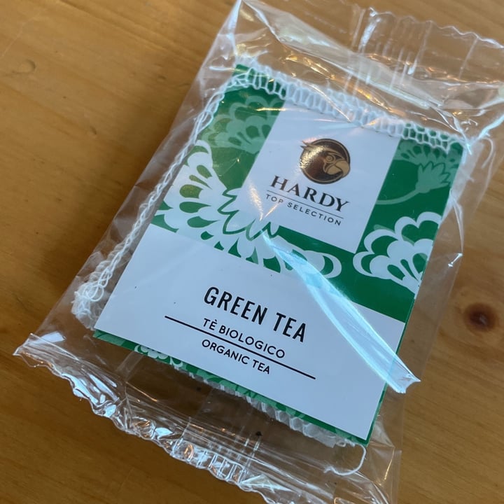 Hardy Green tea Review | abillion